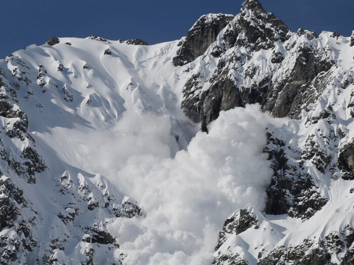 Disasters explained: avalanches - ShelterBox Australia